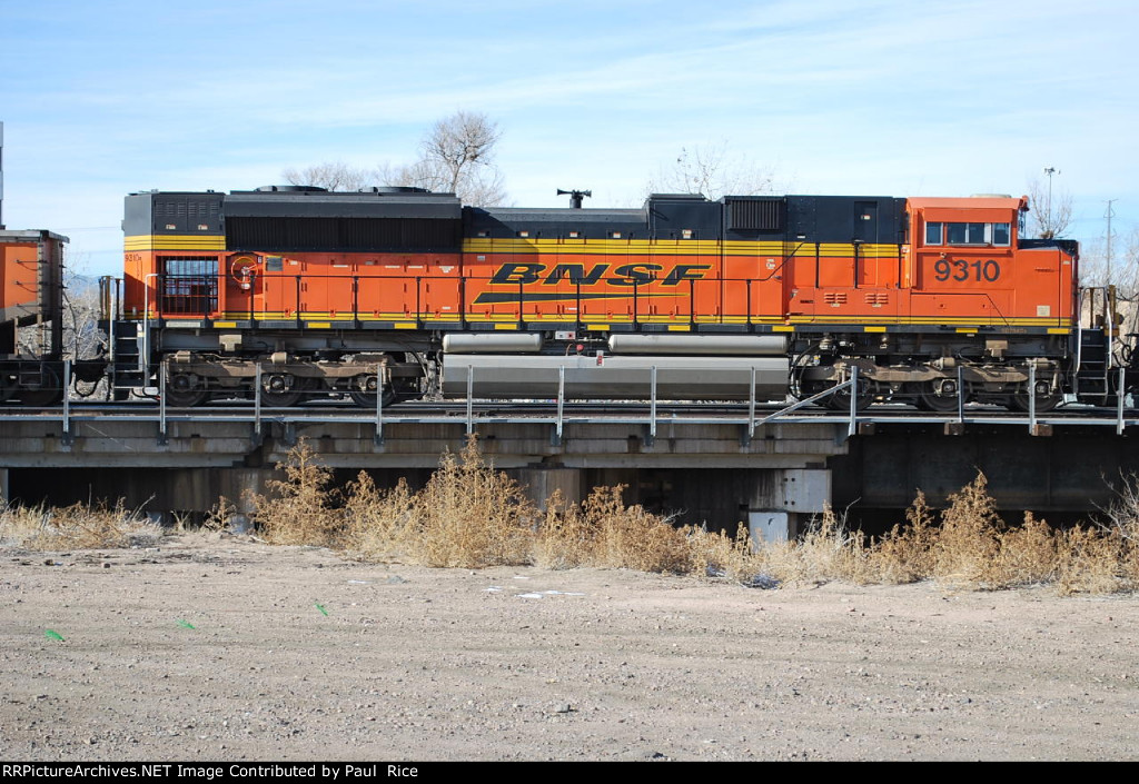 BNSF 9310